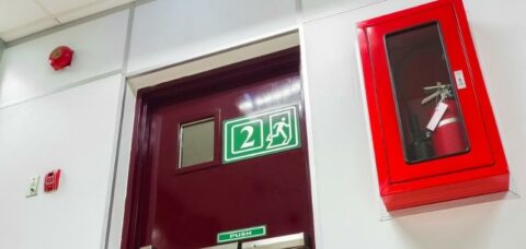 Quelle signalétique contre les incendies